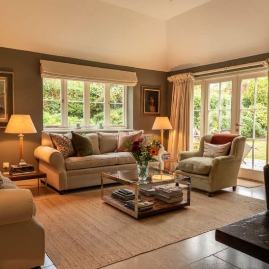 Timber windows & doors transform this beautiful 1950s home