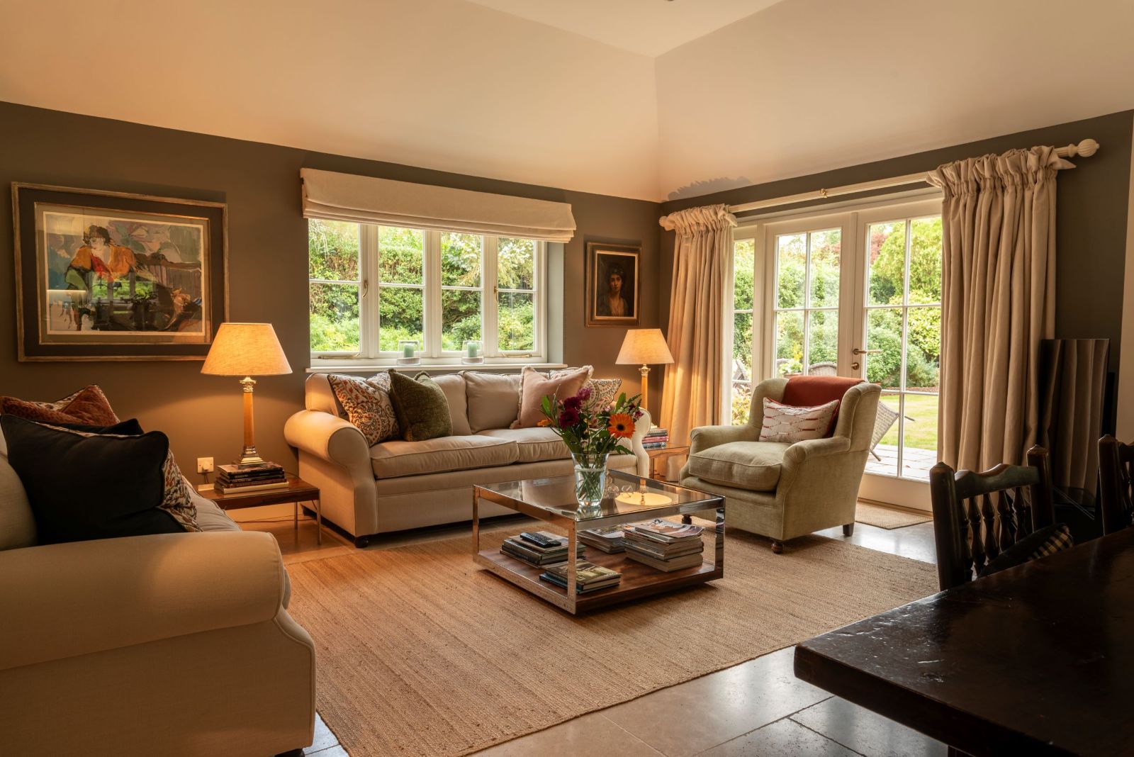 Timber windows & doors transform this beautiful 1950s home
